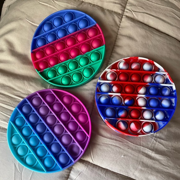 Toys | Colorful Pop It Fidget Toy Set Of 3 Large 5 Round Fidget Toys ...